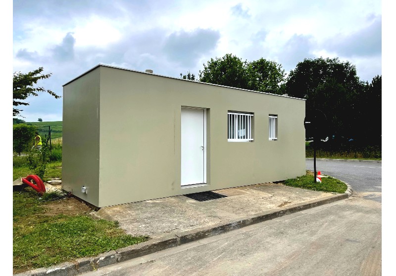 Installation d'un local de gardien en 1/2 journée - AGEC SA